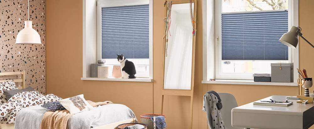 Tilt & Turn Window Blinds - luxaflex.co.uk